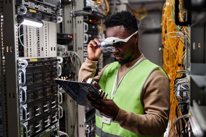 Understanding The Importance Of Redundant Systems In Data Centers